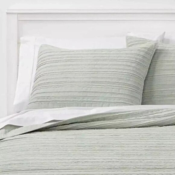 Threshold | Bedding | Threshold Clipped Texture Quilted Sham | Poshmark